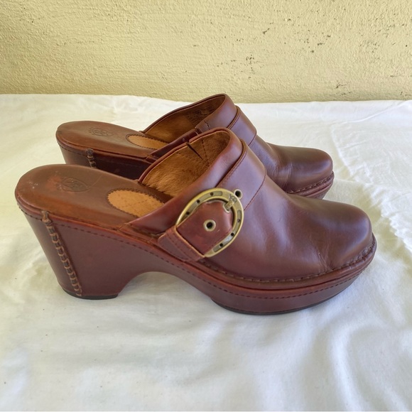 Ariat | Shoes | Ariat Brown Leather Clogs Slip On Shoes Buckle Accents ...